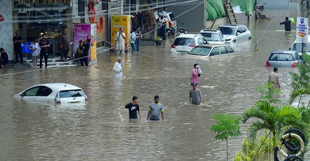 Karachi braces for 'urban flooding' amid heavy rain forecast - The ...